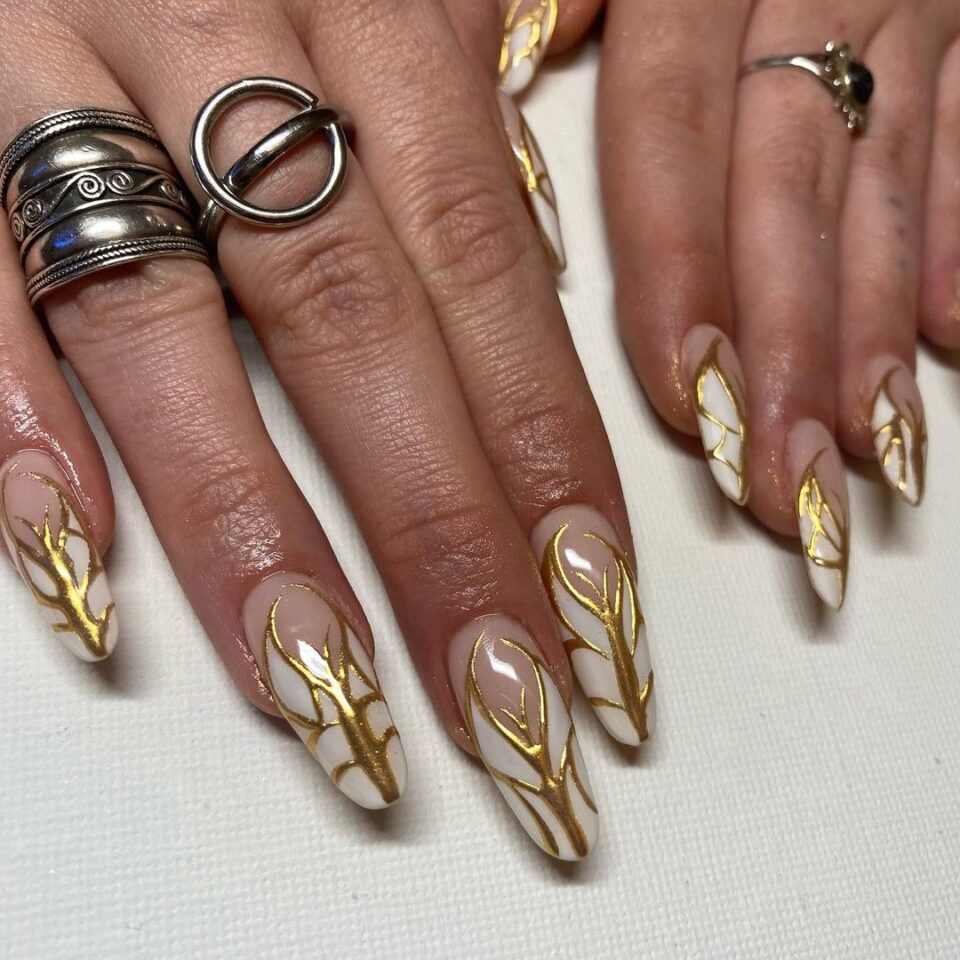 Bibbidi-Bobbidi-Boo This Fairy Nail Art Will Look Splendid On You