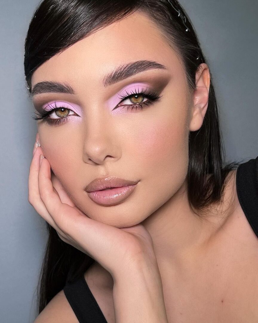 These 21 Iconic 2000s Makeup Looks Are Making A Comeback