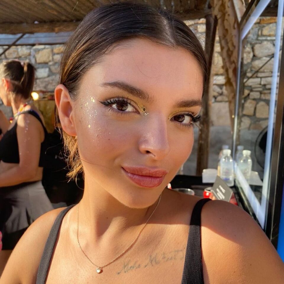 20 Beach Makeup Ideas For Tropical Vibes And Sunny Skies