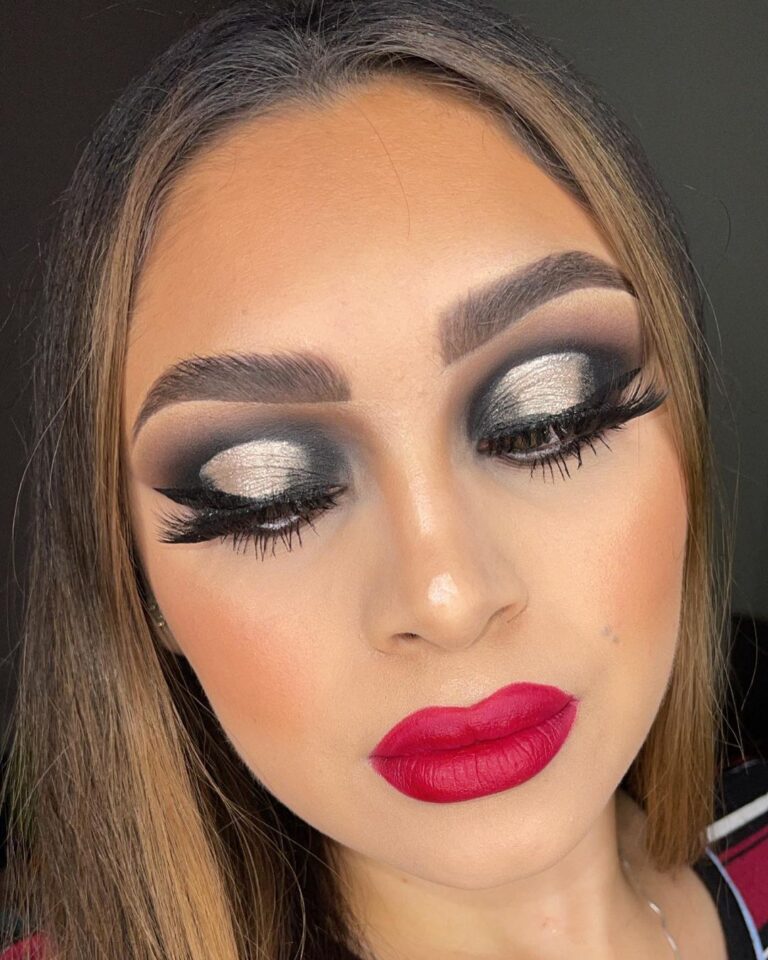 These Smokey Silver Eye Makeup Looks Are The Secret To A Full Glam Look