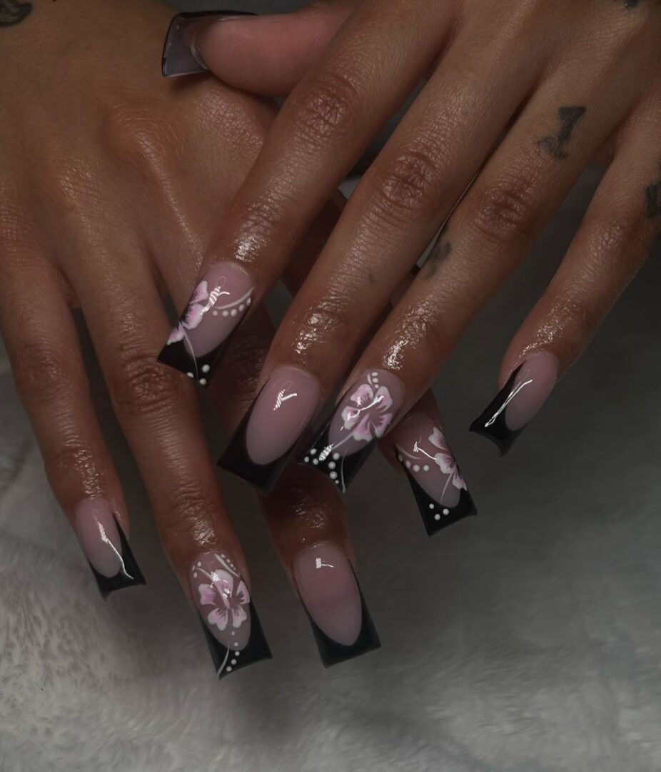 Your Inner Kid Will Love These 20 Y2K Duck Nails Tik Tok Brought Back