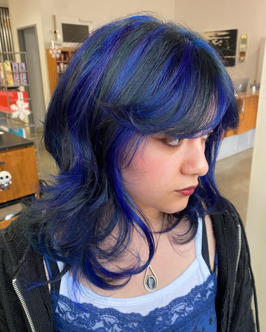 These 20 Retro 2000s Chunky Highlights Are Having A Moment