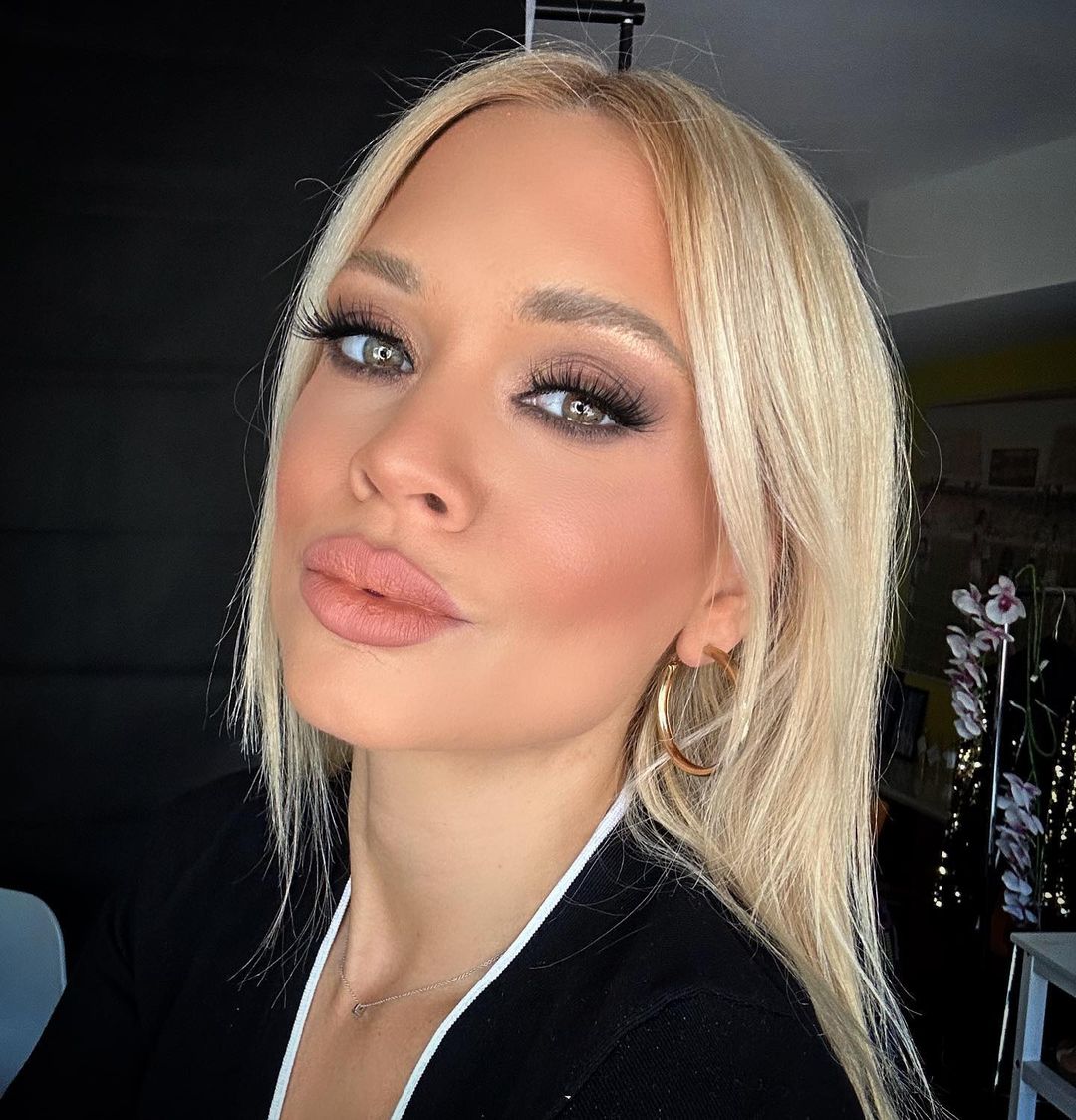 18 Sunkissed Makeup Ideas For A Luminous Glow