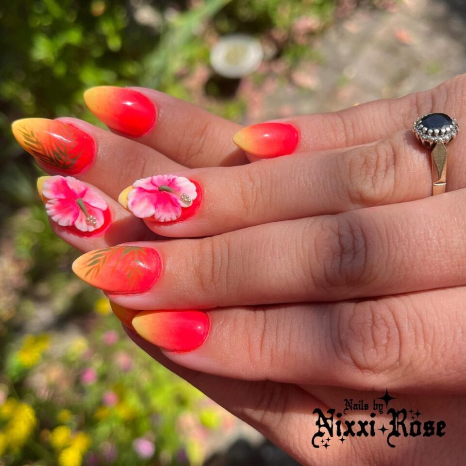 20 Tropical Nails To Warm Up Your Next Vacay