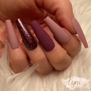 20 Awe-Inspiring Berry Nails To Jazz Up Your Manicure