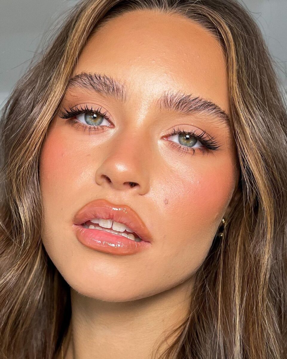 These No Makeup Makeup Looks Will Enhance Your Natural Beauty