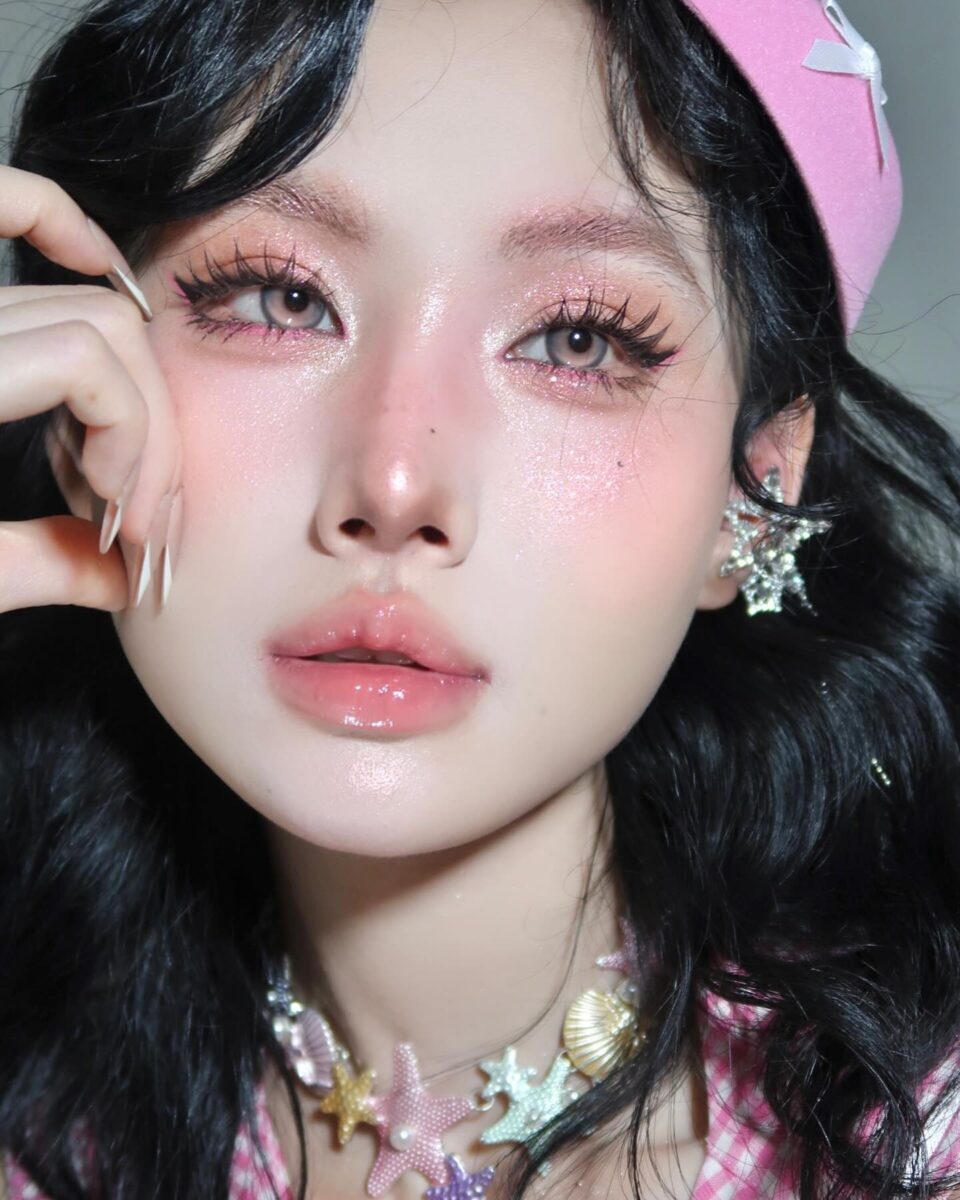 20 Asian Makeup Looks Dominating The Global Beauty Scene