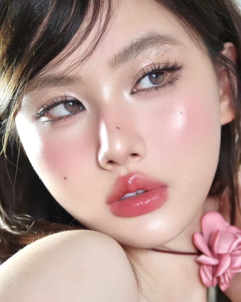 20 Asian Makeup Looks Dominating The Global Beauty Scene