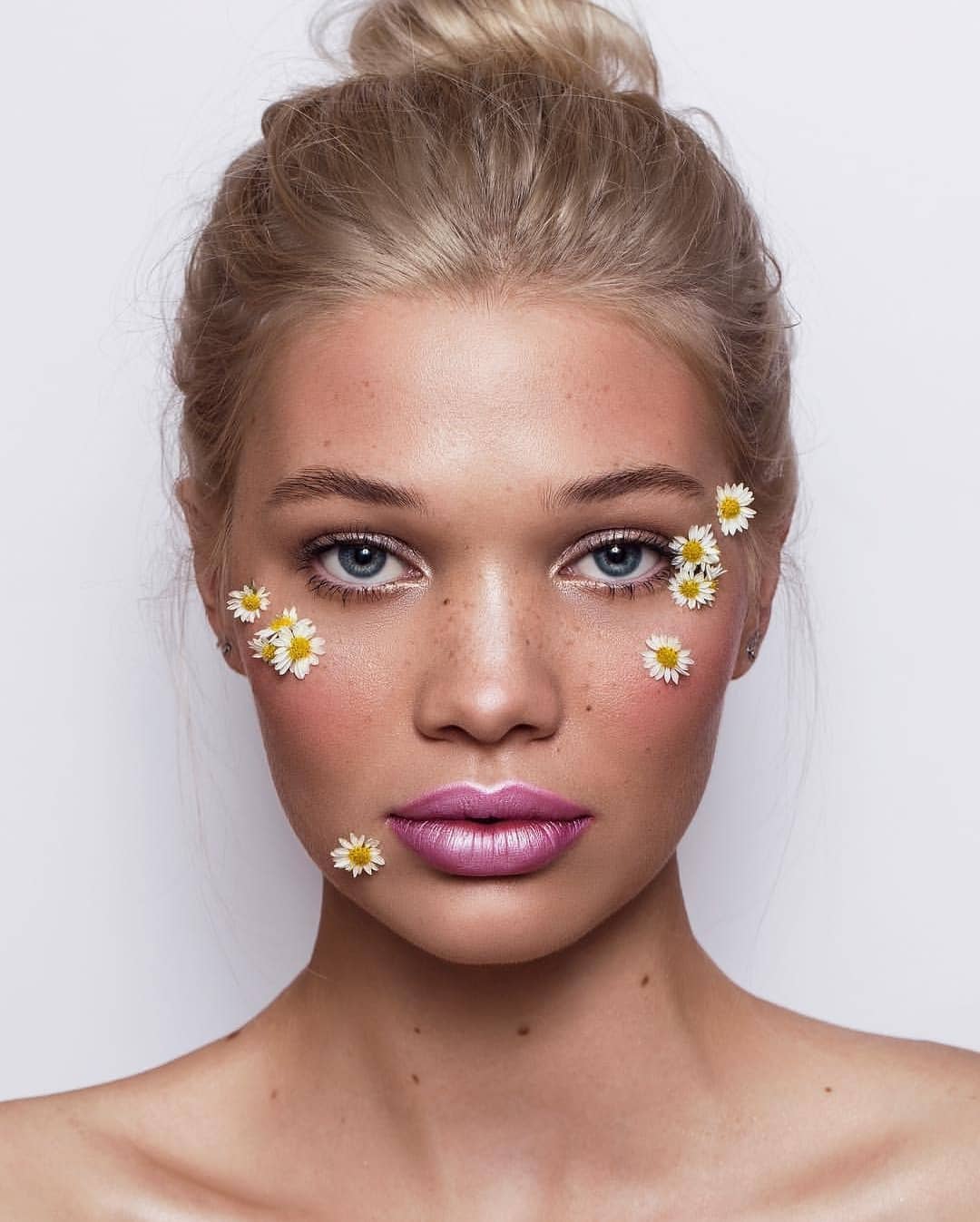 These 90s Lip Combos Are Making A Hardcore Fashion Comeback