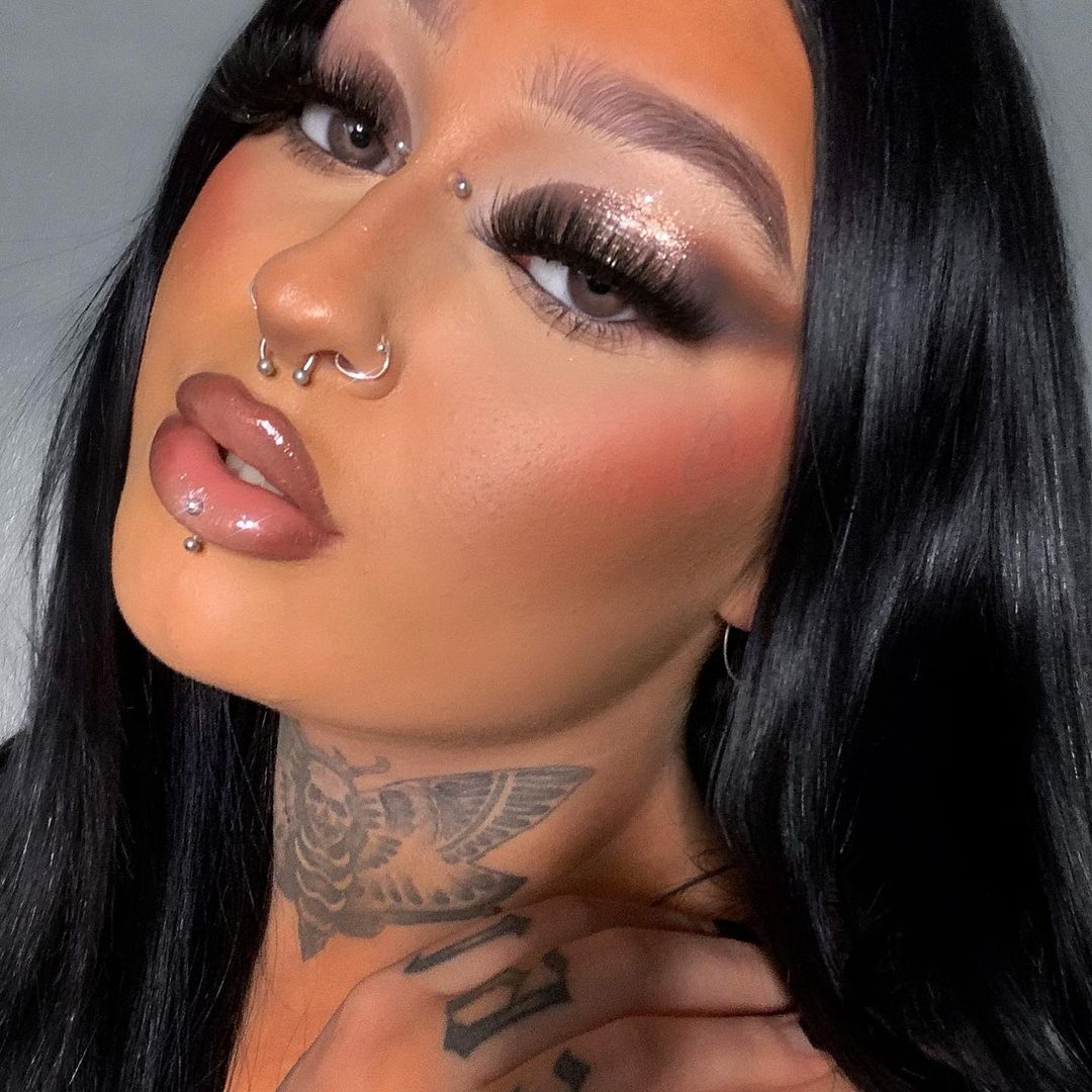 These 18 Wearable Doll Eye Makeup Ideas Are Going Viral