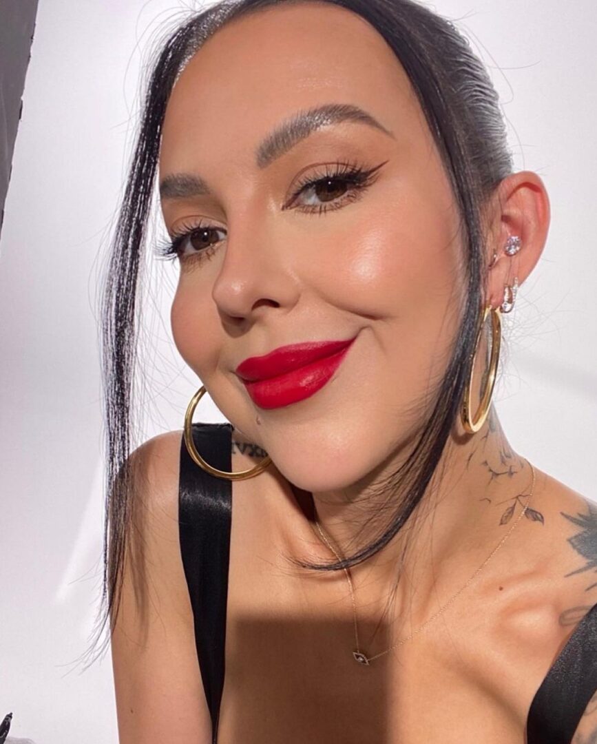 21 Cherry Red Lipstick Ideas To Take Your Makeup To New Heigths