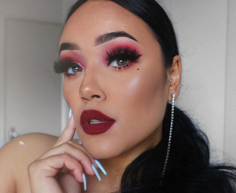 21 Cherry Red Lipstick Ideas To Take Your Makeup To New Heigths