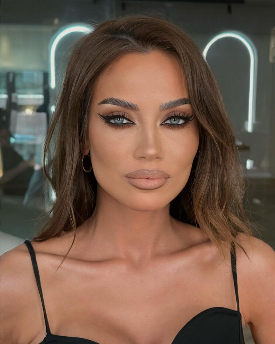 20 Red Carpet Worthy Wedding Guest Makeup Ideas