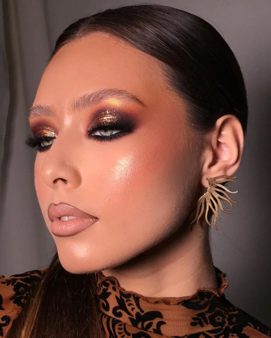 These Bronze Makeup Look Ideas Are Too Good Not To Screenshot