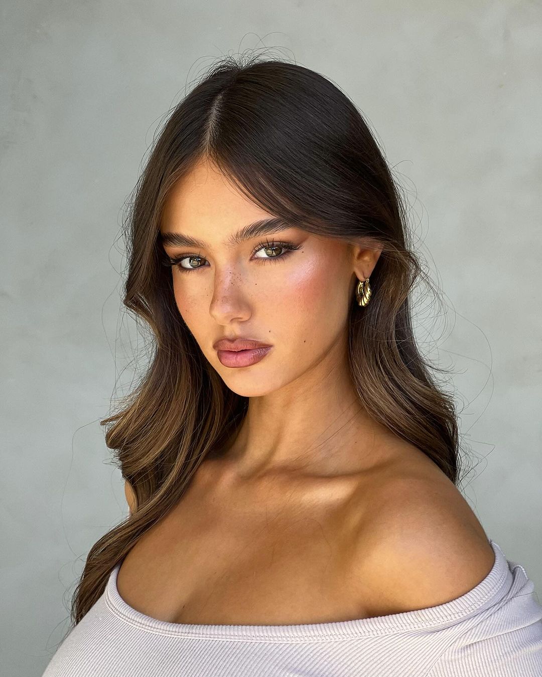 20 Red Carpet Worthy Wedding Guest Makeup Ideas