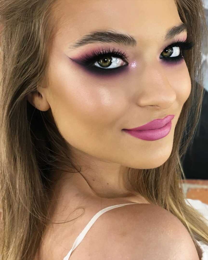 These 18 Wearable Doll Eye Makeup Ideas Are Going Viral