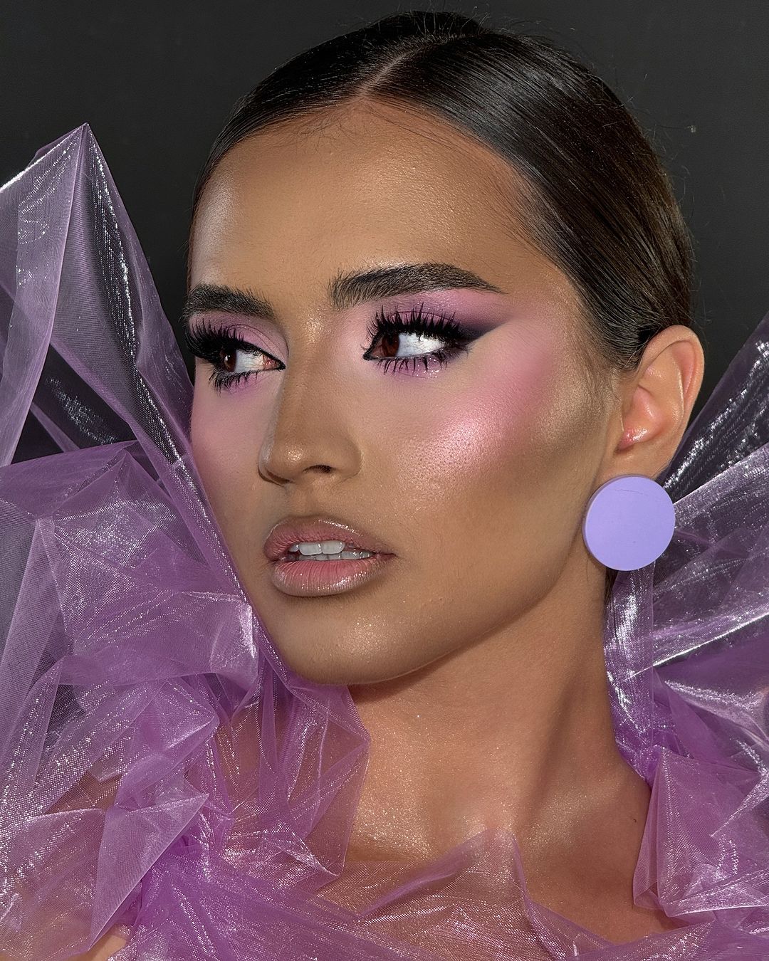 20 Red Carpet Worthy Wedding Guest Makeup Ideas