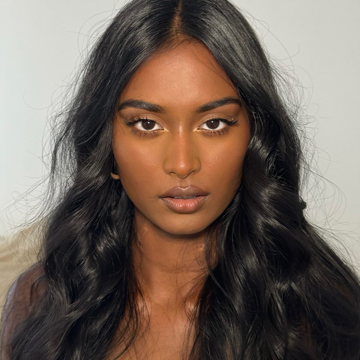 Flawless Senior Picture Makeup That Highlights Your Natural Beauty