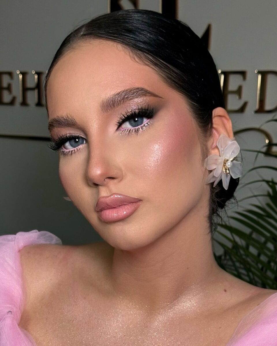 20 Red Carpet Worthy Wedding Guest Makeup Ideas