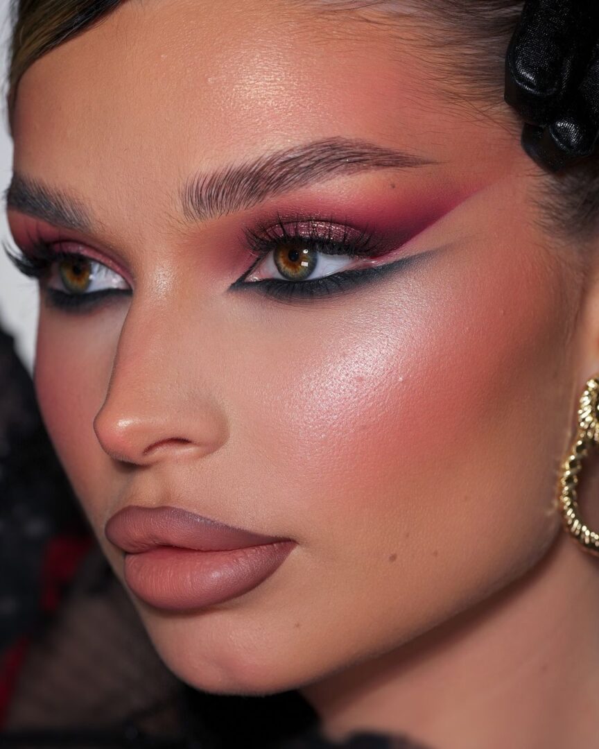 20 Red Carpet Worthy Wedding Guest Makeup Ideas