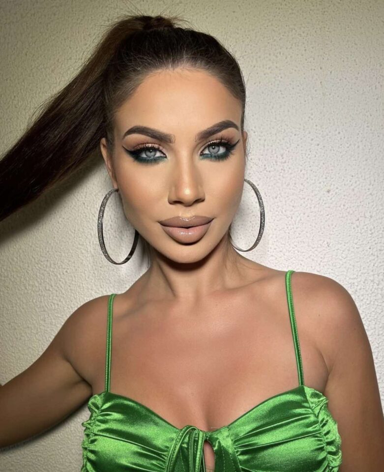 These 21 Homecoming Makeup Ideas Will Make You Glow As Queen And Ready For The Crown