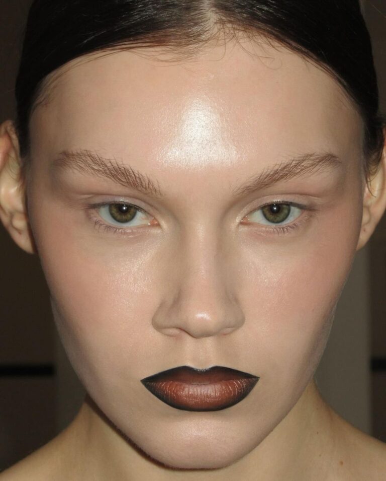 Be Too Glam To Give A Damn With These Formal Makeup Looks