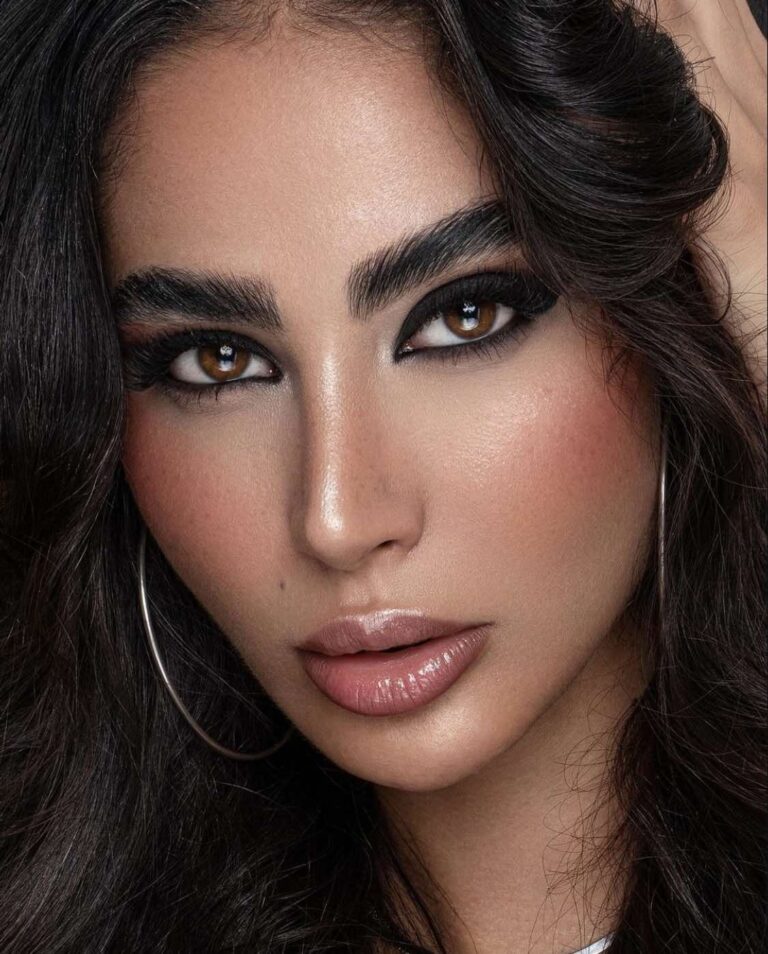 These 21 Homecoming Makeup Ideas Will Make You Glow As Queen And Ready ...