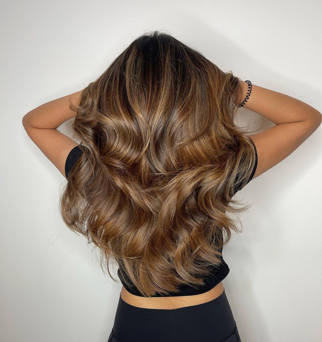 Cozy Wonderland Winter Hair Colors That You Can’t Miss This Upcoming Season