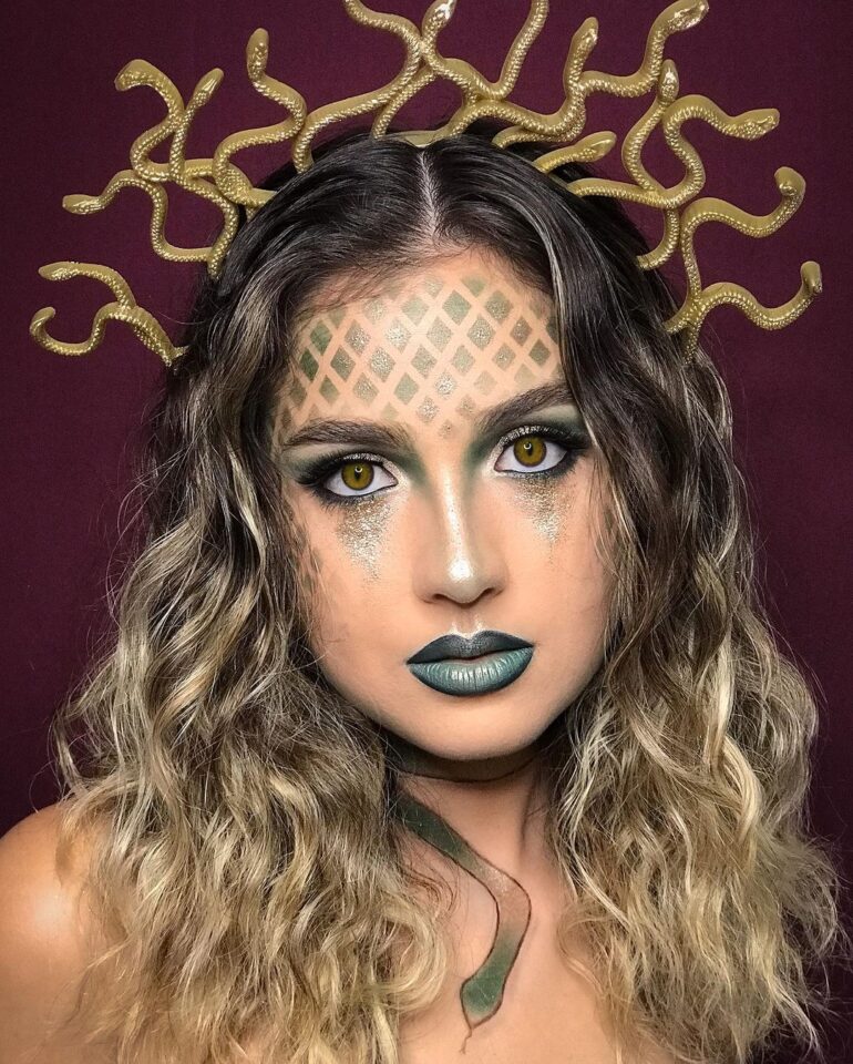 Ssslither Into Medusa Makeup With These Irresistible Serpentine Cunning ...