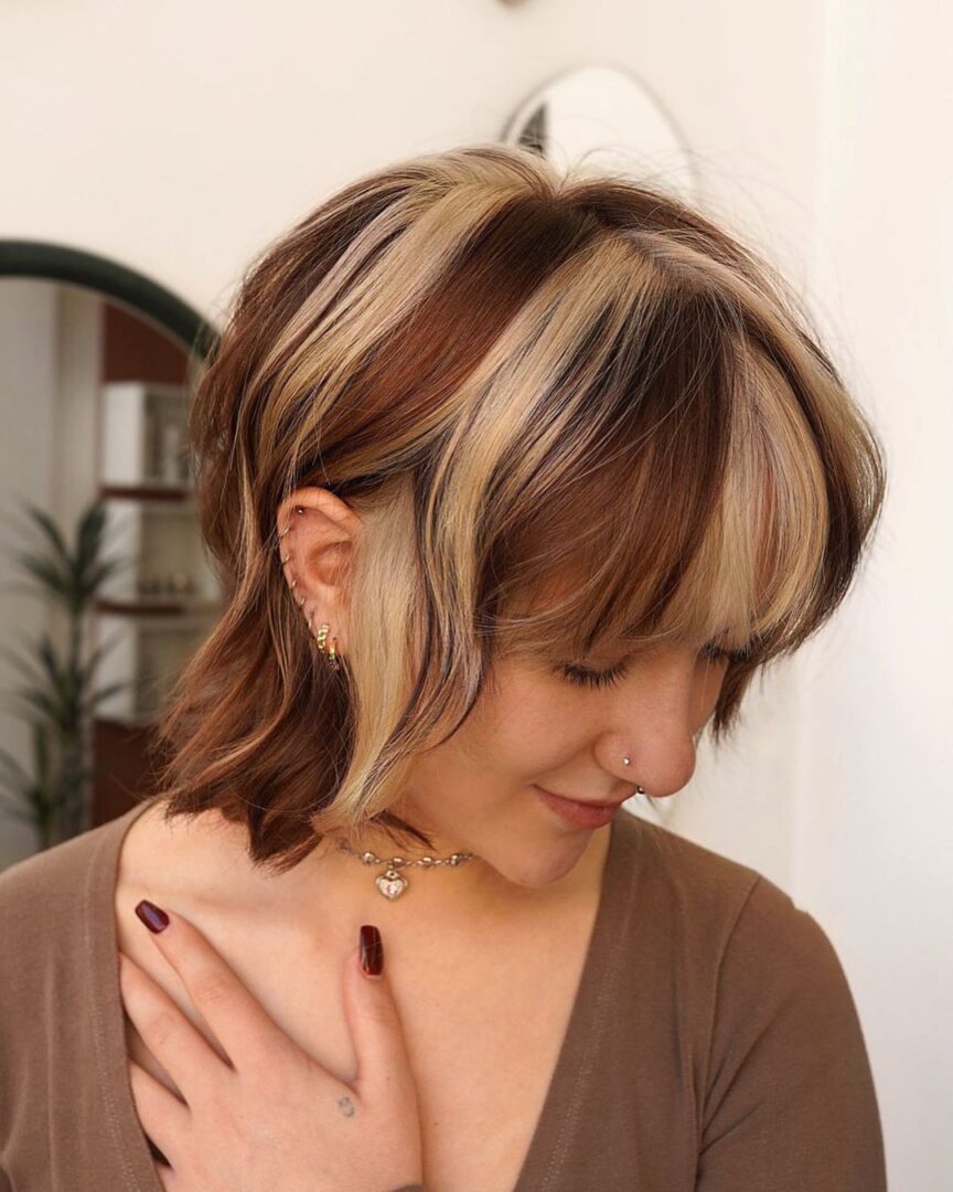 Meow-Velous Dark Calico Hair Is A Perfect Fall Look