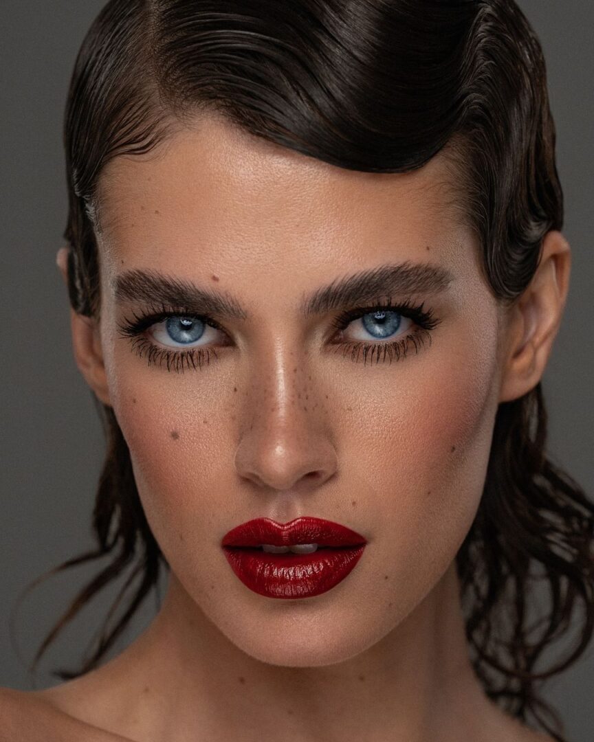 Be Too Glam To Give A Damn With These Formal Makeup Looks