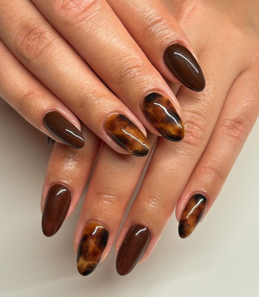 The Eye-Catching Nail-Volution Tortoise Nails That Turn Heads