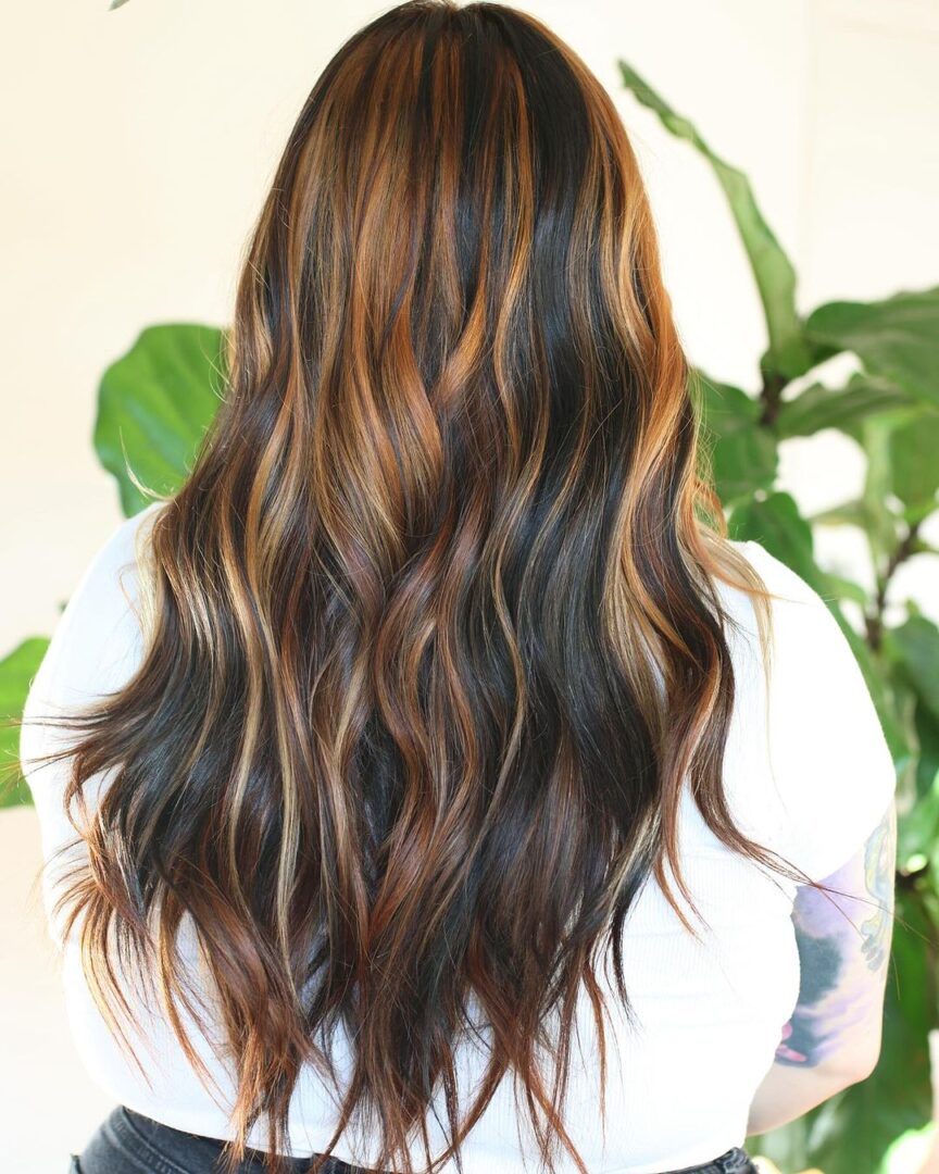 Meow-Velous Dark Calico Hair Is A Perfect Fall Look