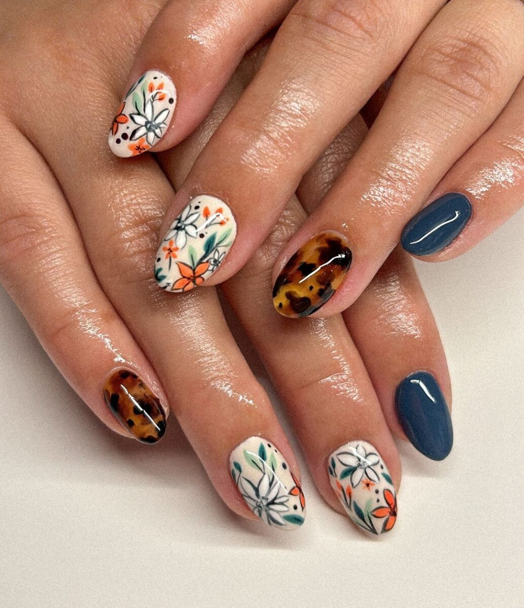 The Eye-Catching Nail-Volution Tortoise Nails That Turn Heads