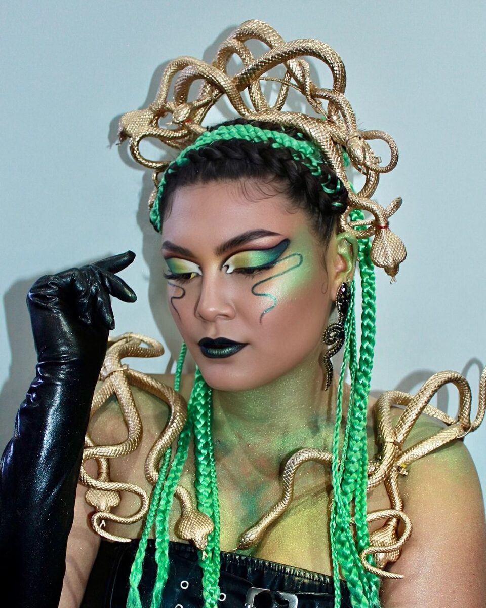 Ssslither Into Medusa Makeup With These Irresistible Serpentine Cunning ...