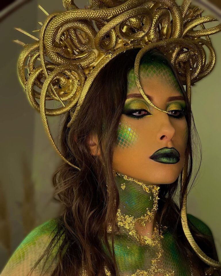 Ssslither Into Medusa Makeup With These Irresistible Serpentine Cunning ...