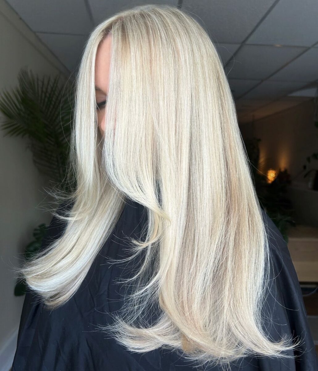 Cozy Wonderland Winter Hair Colors That You Can’t Miss This Upcoming Season
