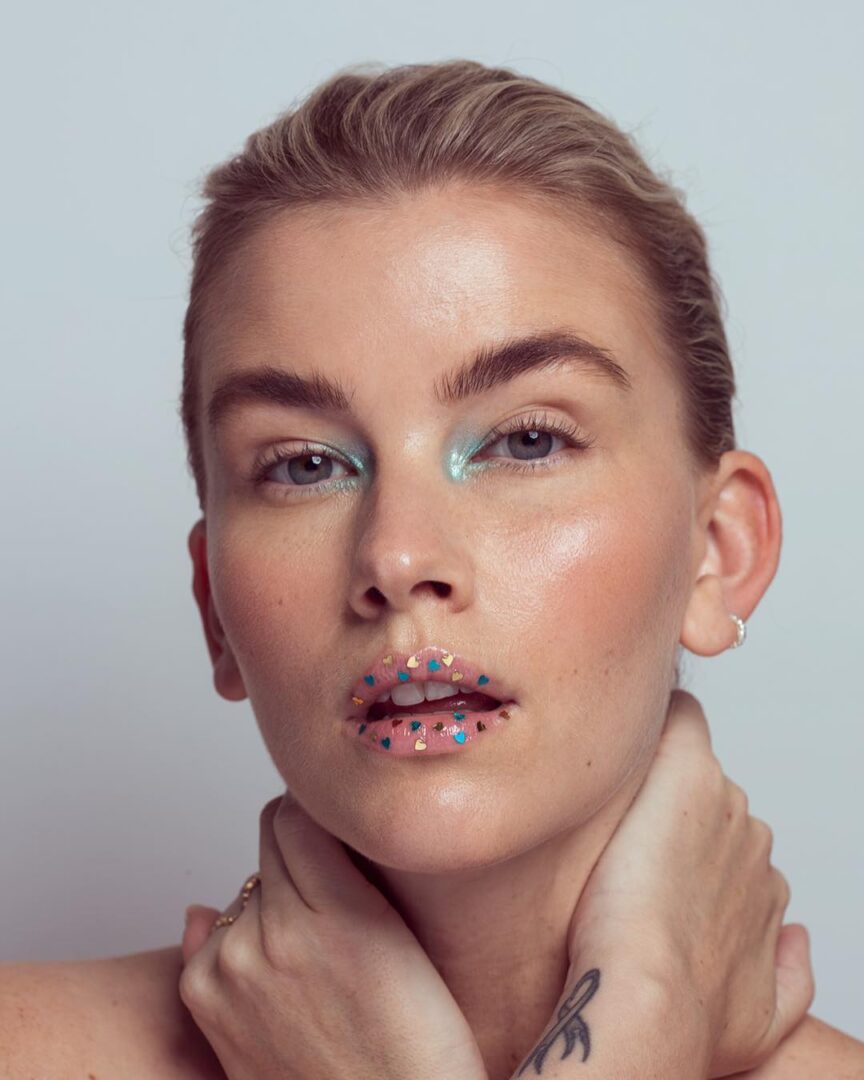 20 Effortless Scandinavian Makeup Looks To Unveil Your Natural Beauty