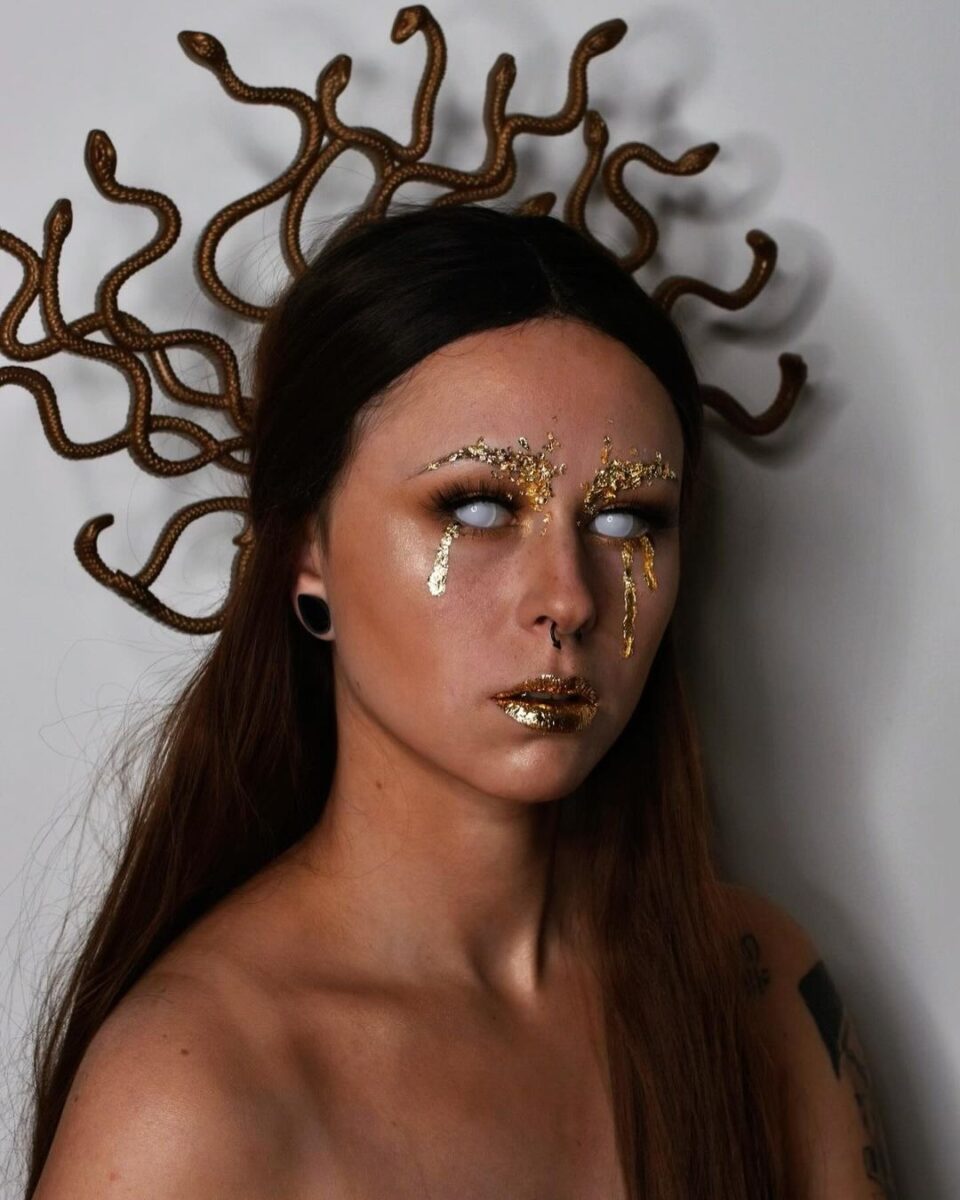 Ssslither Into Medusa Makeup With These Irresistible Serpentine Cunning ...