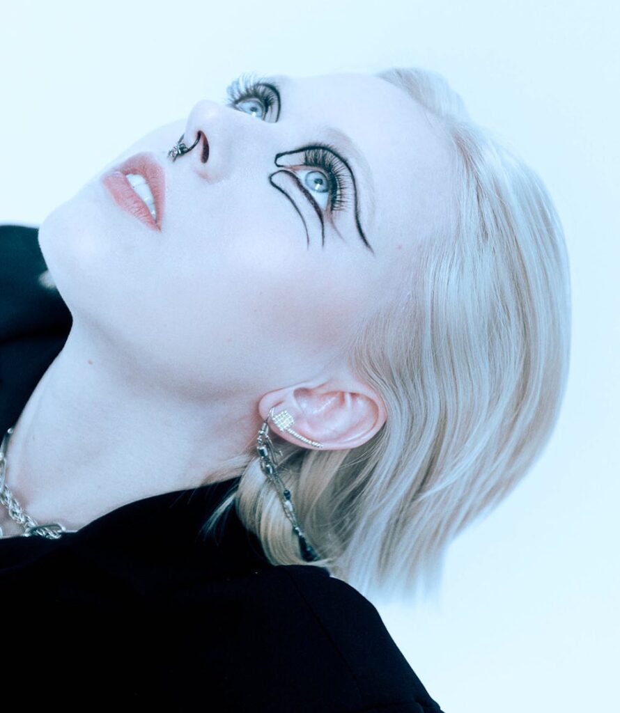 20 Effortless Scandinavian Makeup Looks To Unveil Your Natural Beauty