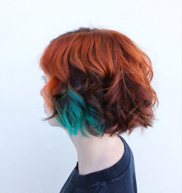 Meow-Velous Dark Calico Hair Is A Perfect Fall Look