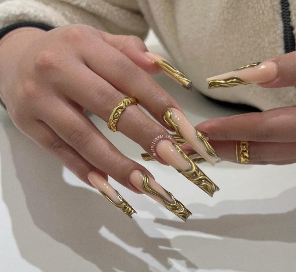 Unlock The Next Level With These 22 Gorgeous Gold Nails
