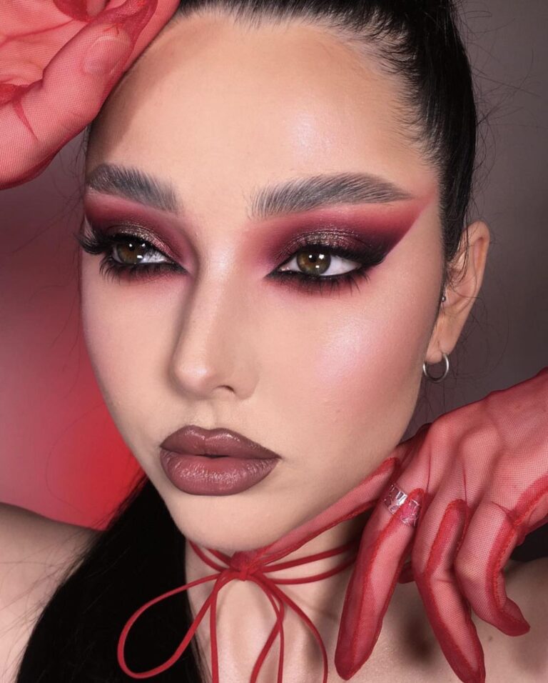 Unleash Your Fierce Side With Daring Red Smokey Eye Look