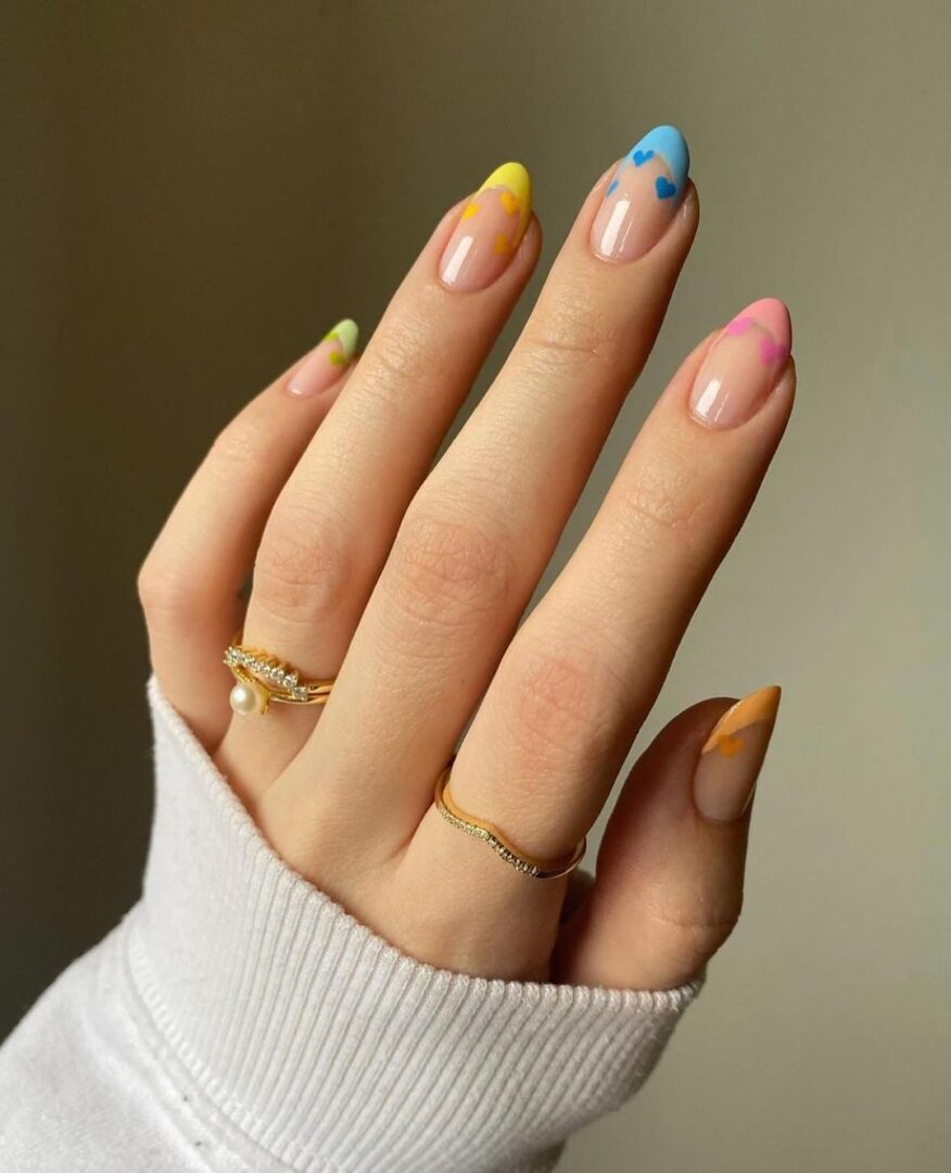 DIY Gradient Nails That Will Gradually Blow Your Mind