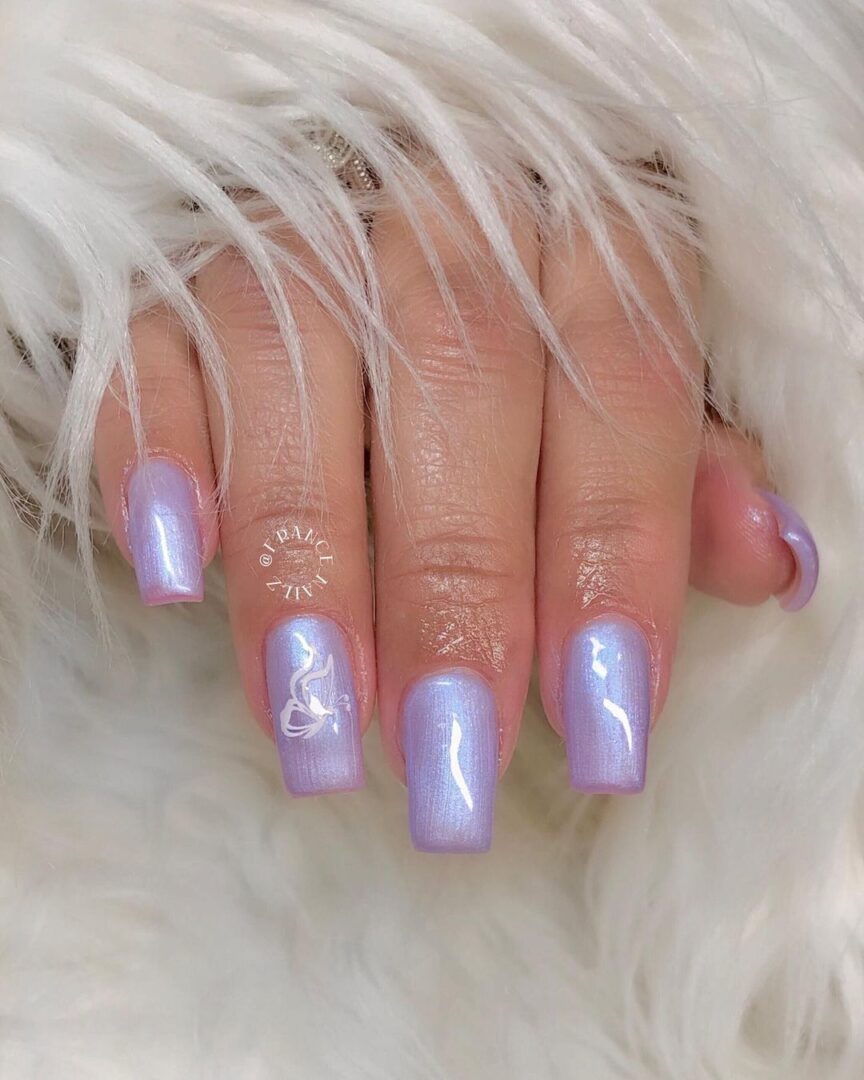 Lavender Chrome Nails That Will Keep You Scent-Sational All Year Round