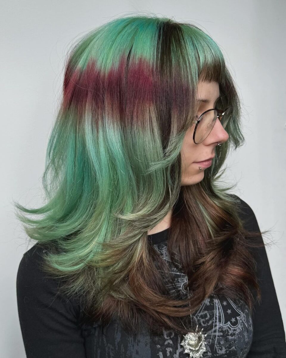 Layered Haircuts For Medium Hair That Bring On-Trendy Flair