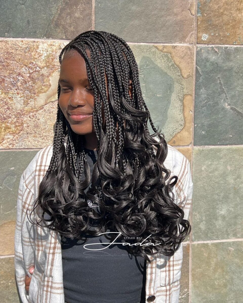 Layered Haircuts For Medium Hair That Bring On-Trendy Flair