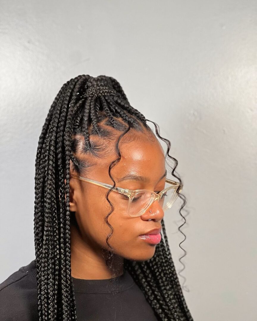 Curly Hairstyles For Men And Women Will Leave You Star-Struck