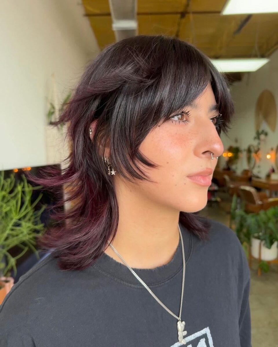 Layered Haircuts For Medium Hair That Bring On-Trendy Flair