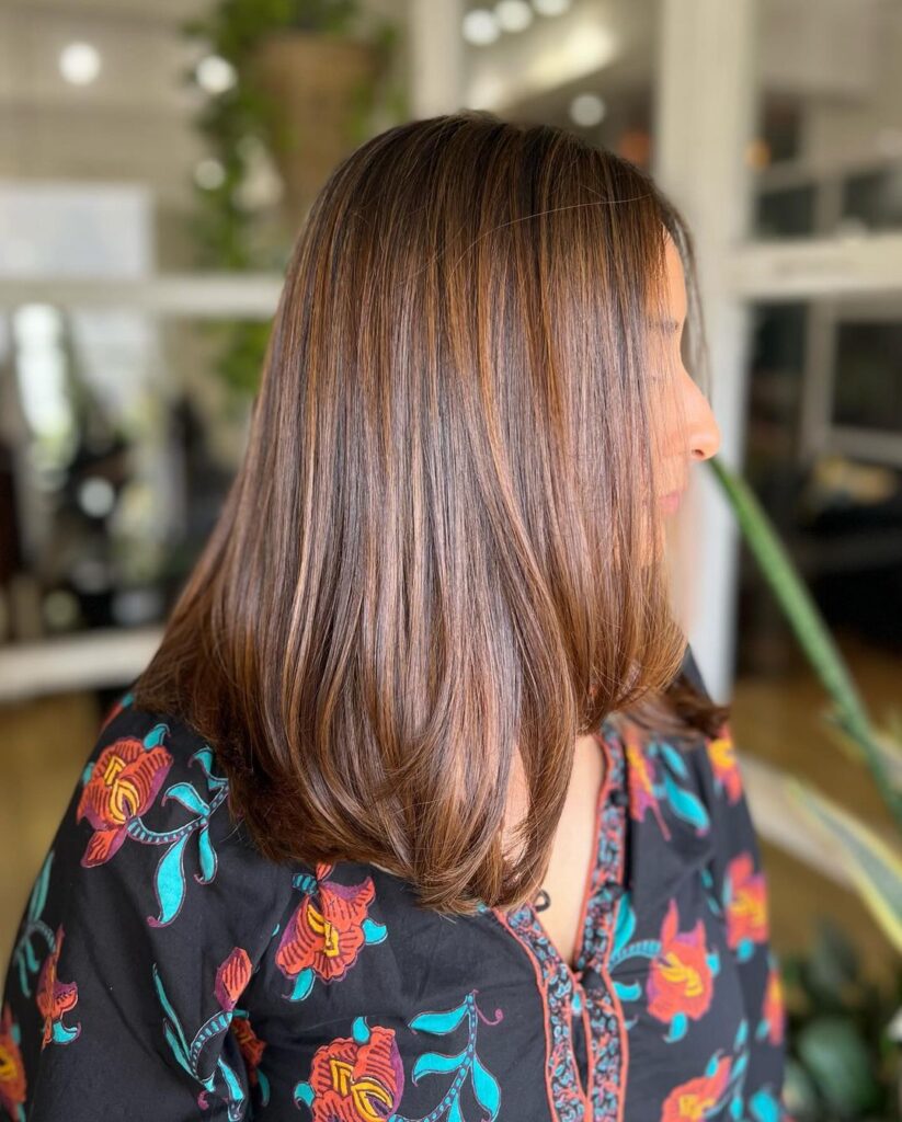 Try These Medium Length Haircuts For The Full Glam Effect